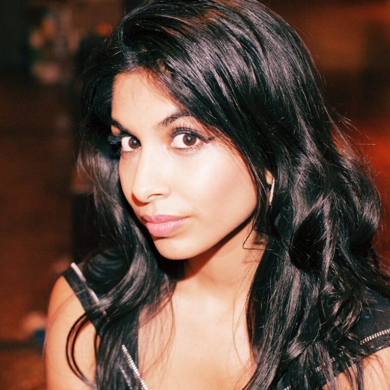 Sheena Melwani Net Worth, Bio, Age, Height, Early Life, Career, Facts ...