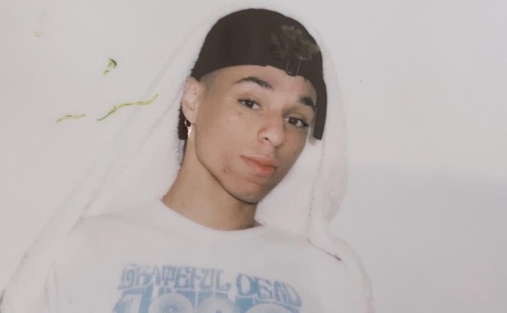 Larrayeeee Net Worth, Age, TikTok, Height, Bio, Early Life, Career ...