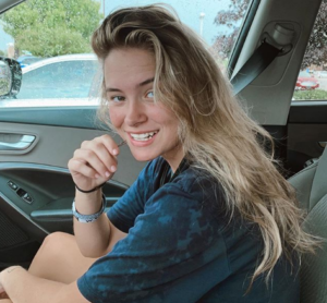 Izzy Stone Net Worth, TikTok, Age, Bio, Height, Early Life, Career ...