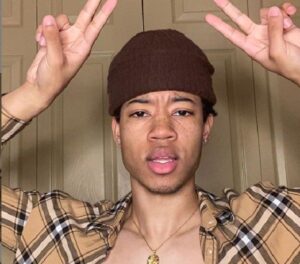 Zach Jelks Net Worth, Age, Height, Early Life, Career, Bio, Facts ...