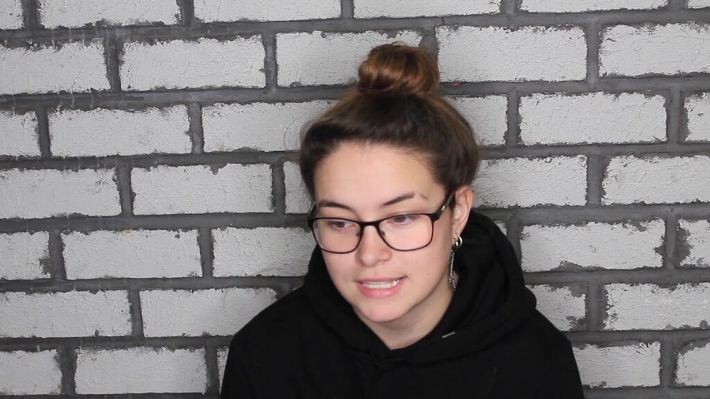 Izzy Stone Net Worth, TikTok, Age, Bio, Height, Early Life, Career ...