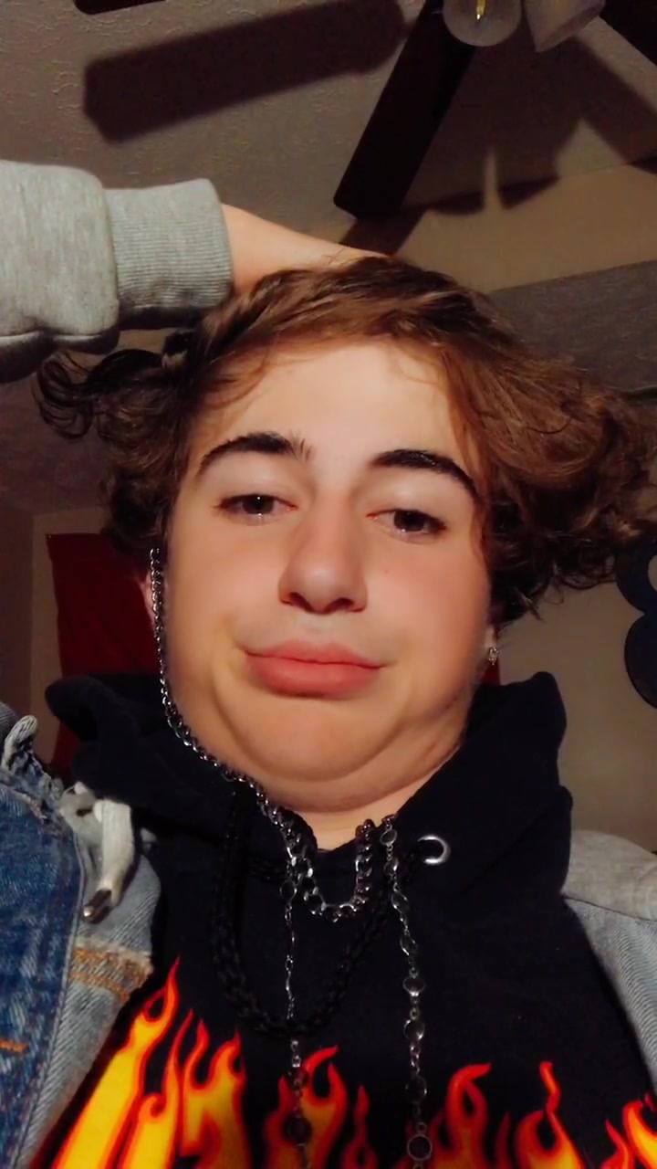 Carson Bennett Net Worth, Age, Height, Weight, Early Life, Career, Bio ...