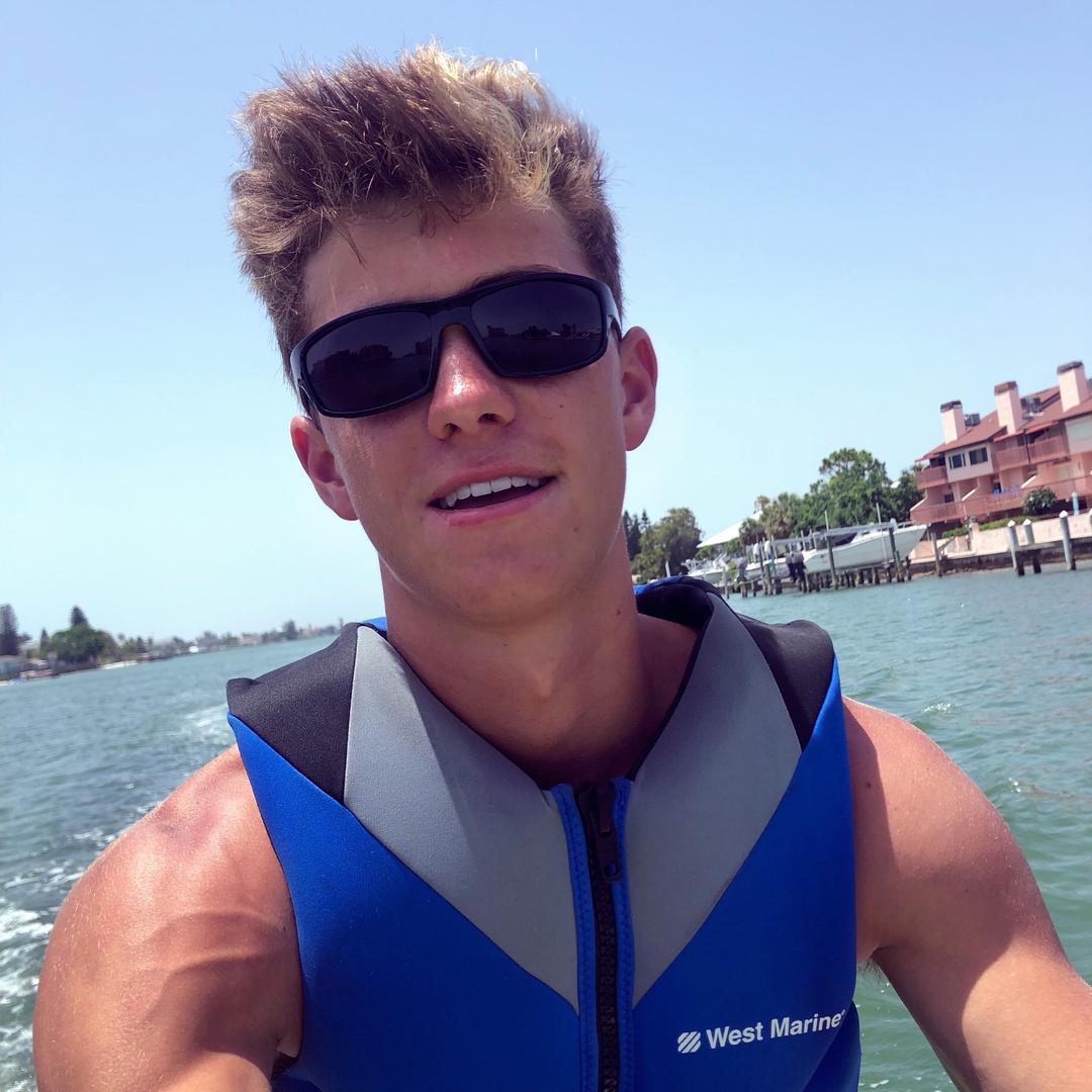 John Robert Sess Net Worth, Age, Height, Weight, Early Life, Career ...