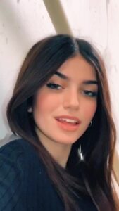 Melody Nafari Net Worth, Age, Height, Weight, Early Life, Career, Bio ...