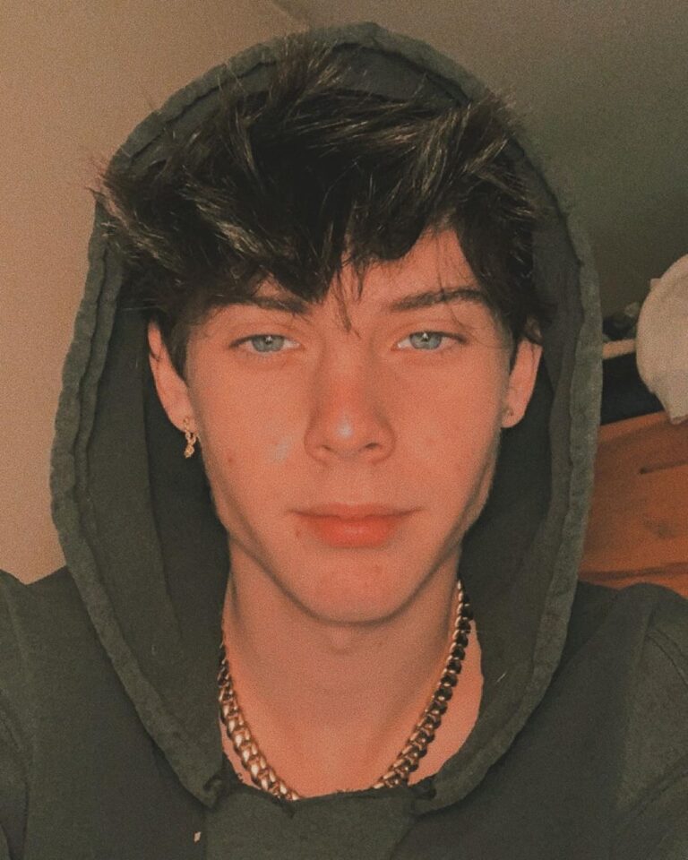 Joewaud Net Worth, Age, Height, Weight, Early Life, Career, Bio, Facts ...