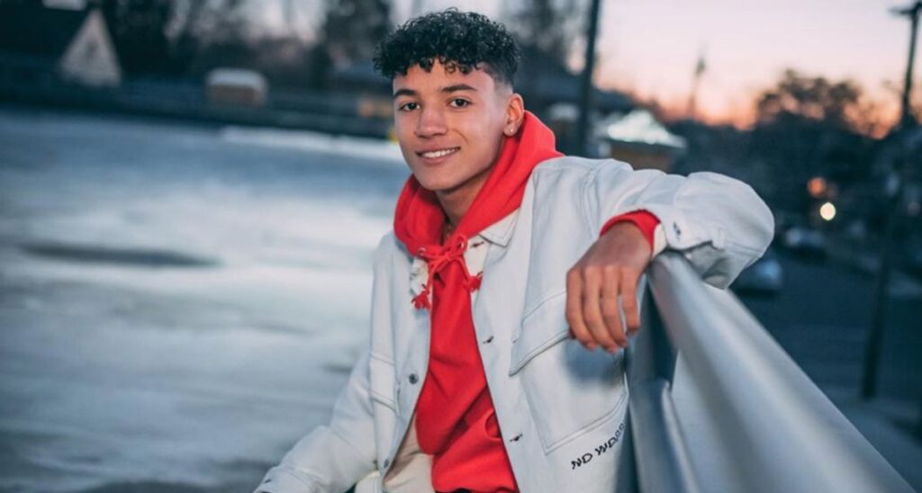 Maximo Rivano Net Worth, Age, Early Life, Height, Weight, TikTok Star ...