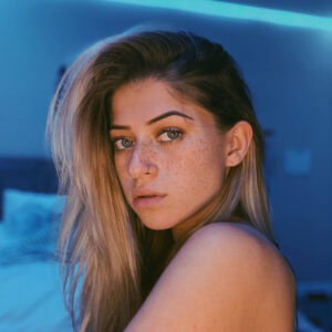 Alicia Allen Net Worth, Age, Height, Weight, Early Life, Career ...