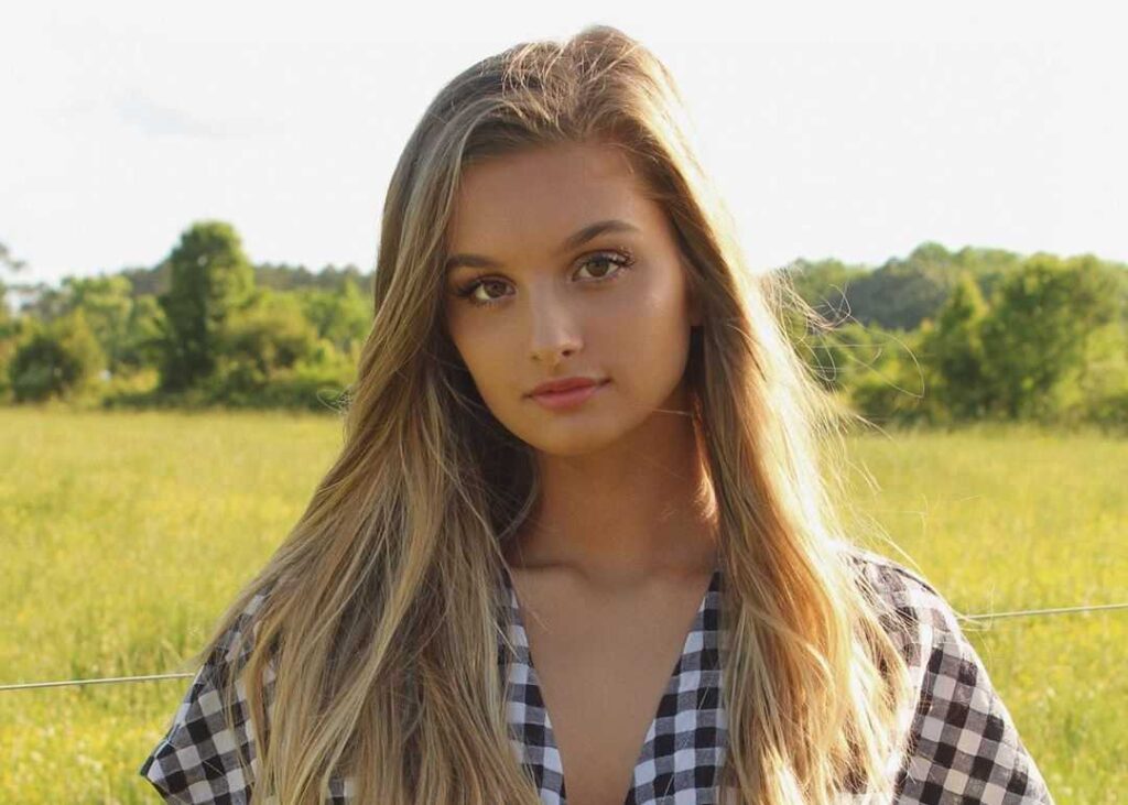 Kinsey Kirby Net Worth, Age, Height, Weight, Early Life, Career, Bio ...