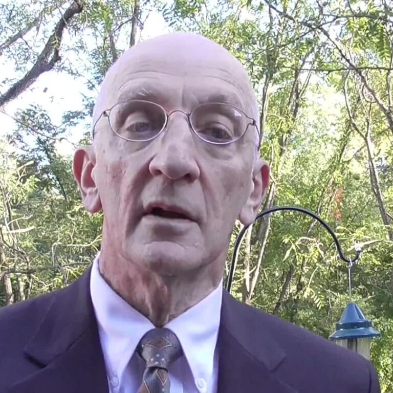 George Gluck Net Worth, Age, Height, Weight, Early Life, Career, Bio ...