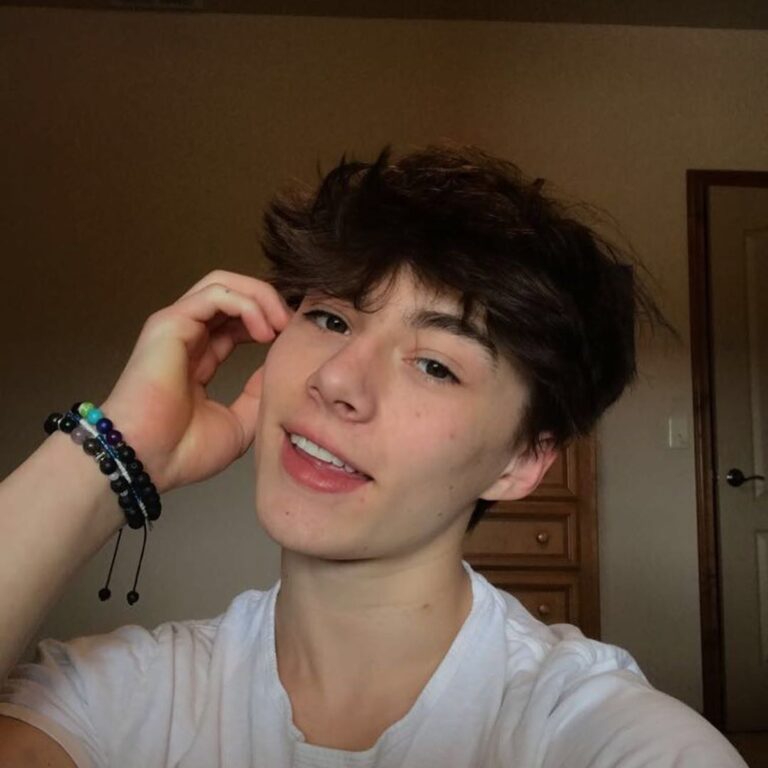 Bryce McKenzie Net Worth, Age, Height, Weight, Early Life, Career, Bio ...