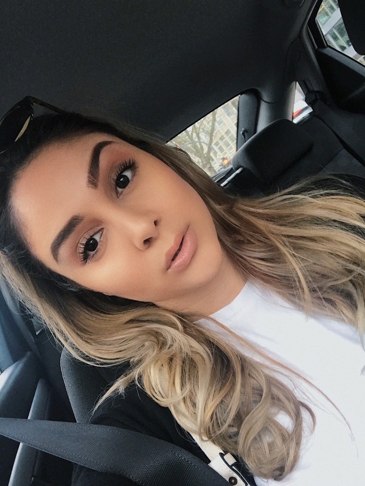 Niloo24 Net Worth, Age, Height, Weight, Early Life, Career, Bio, Dating ...