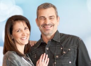 Johnny Enlow Net Worth, Age, Height, Weight, Early Life, Career, Bio ...