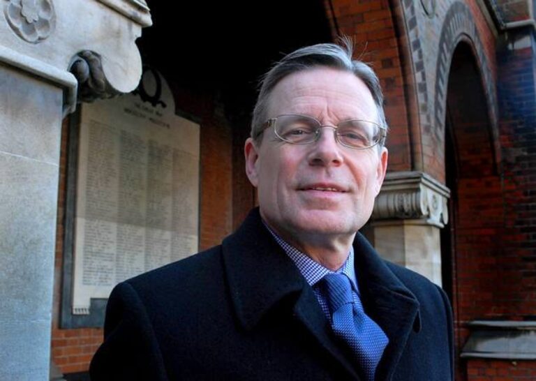 Richard Fitzwilliams Net Worth, Age, Height, Weight, Early Life, Career ...