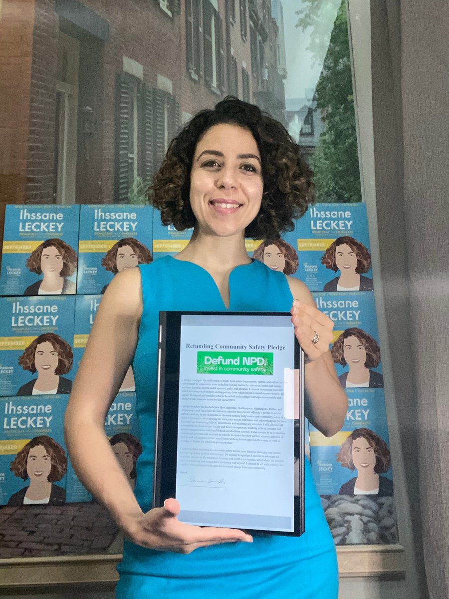 Ihssane Leckey Net Worth, Age, Height, Weight, Early Life, Career, Bio ...