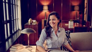 Elise Stefanik Net Worth, Age, Height, Weight, Early Life, Career, Bio ...