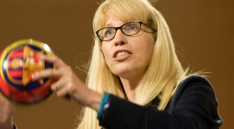 Sally Collier Net Worth, Age, Height, Weight, Early Life, Career, Bio ...