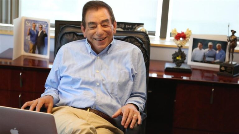 Leonard Schleifer Net Worth, Age, Height, Weight, Early Life, Career ...