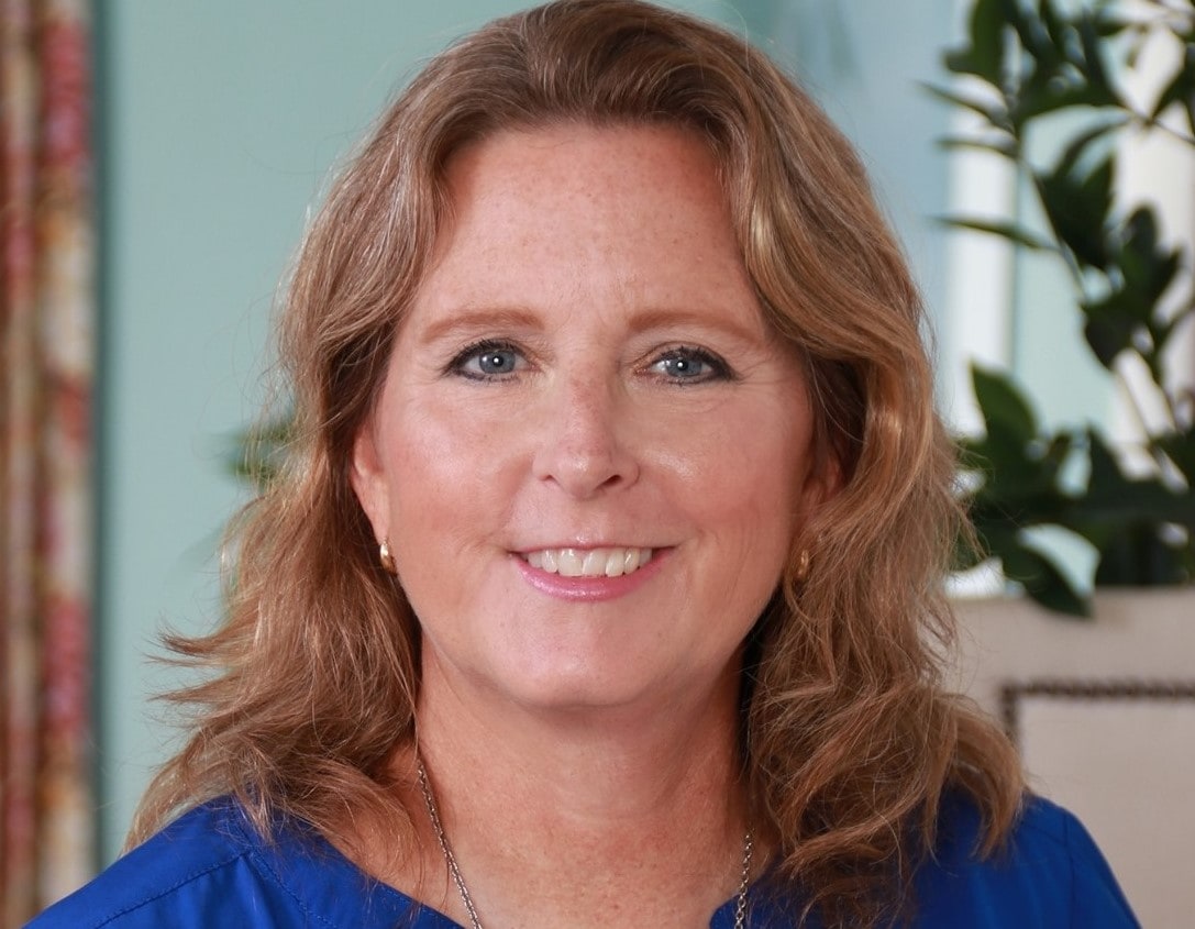 Debra Hixon Net Worth, Age, Height, Weight, Early Life, Career, Bio ...