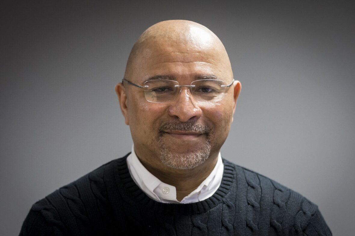 Timothy DeFoor Net Worth, Age, Height, Weight, Early Life, Career, Bio ...