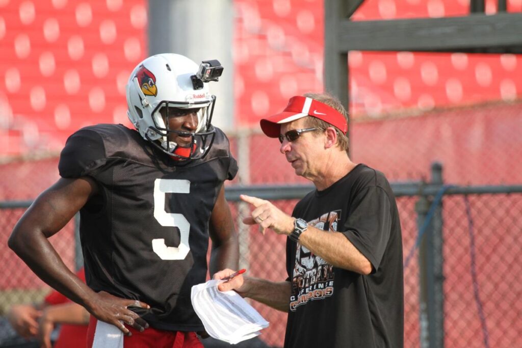 Coach Kurt Beathard Net Worth, Age, Height, Weight, Early Life, Career ...