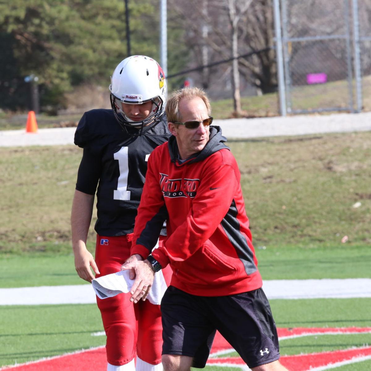 Coach Kurt Beathard Net Worth, Age, Height, Weight, Early Life, Career ...