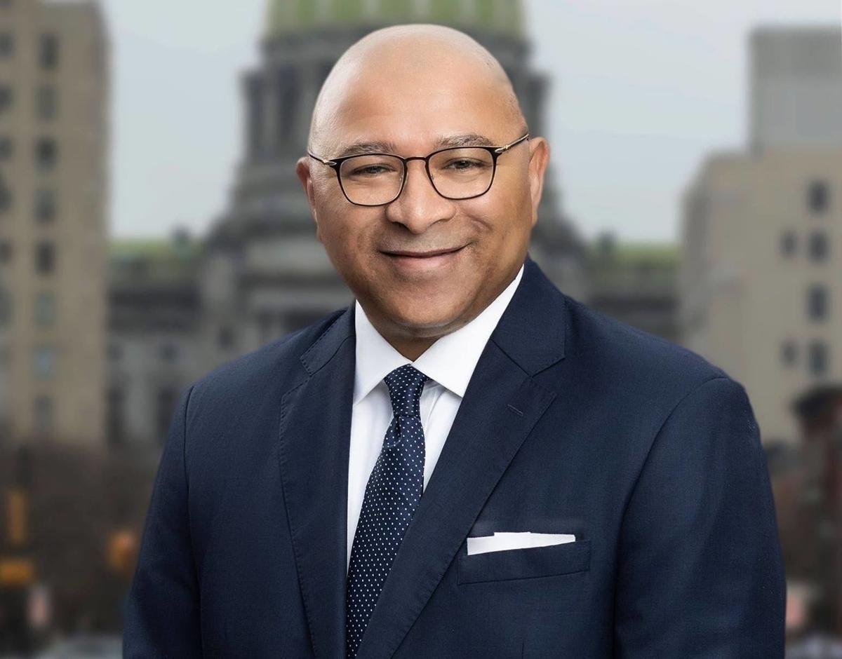 Timothy DeFoor Net Worth, Age, Height, Weight, Early Life, Career, Bio ...