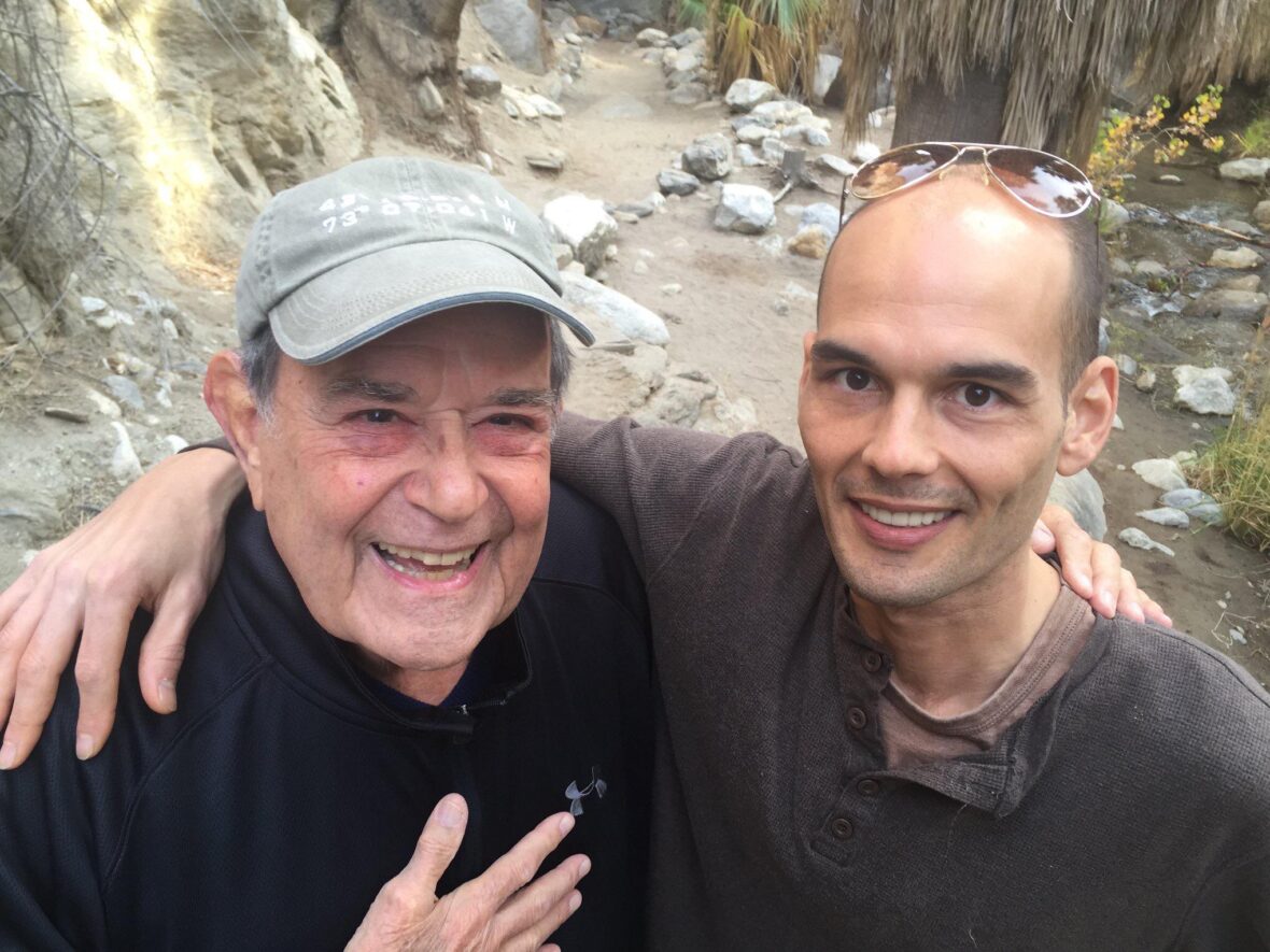 Simon Luckinbill Net Worth, Age, Height, Weight, Early Life, Career ...