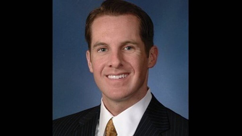 Aaron Honaker Net Worth, Age, Height, Weight, Early Life, Career, Bio ...