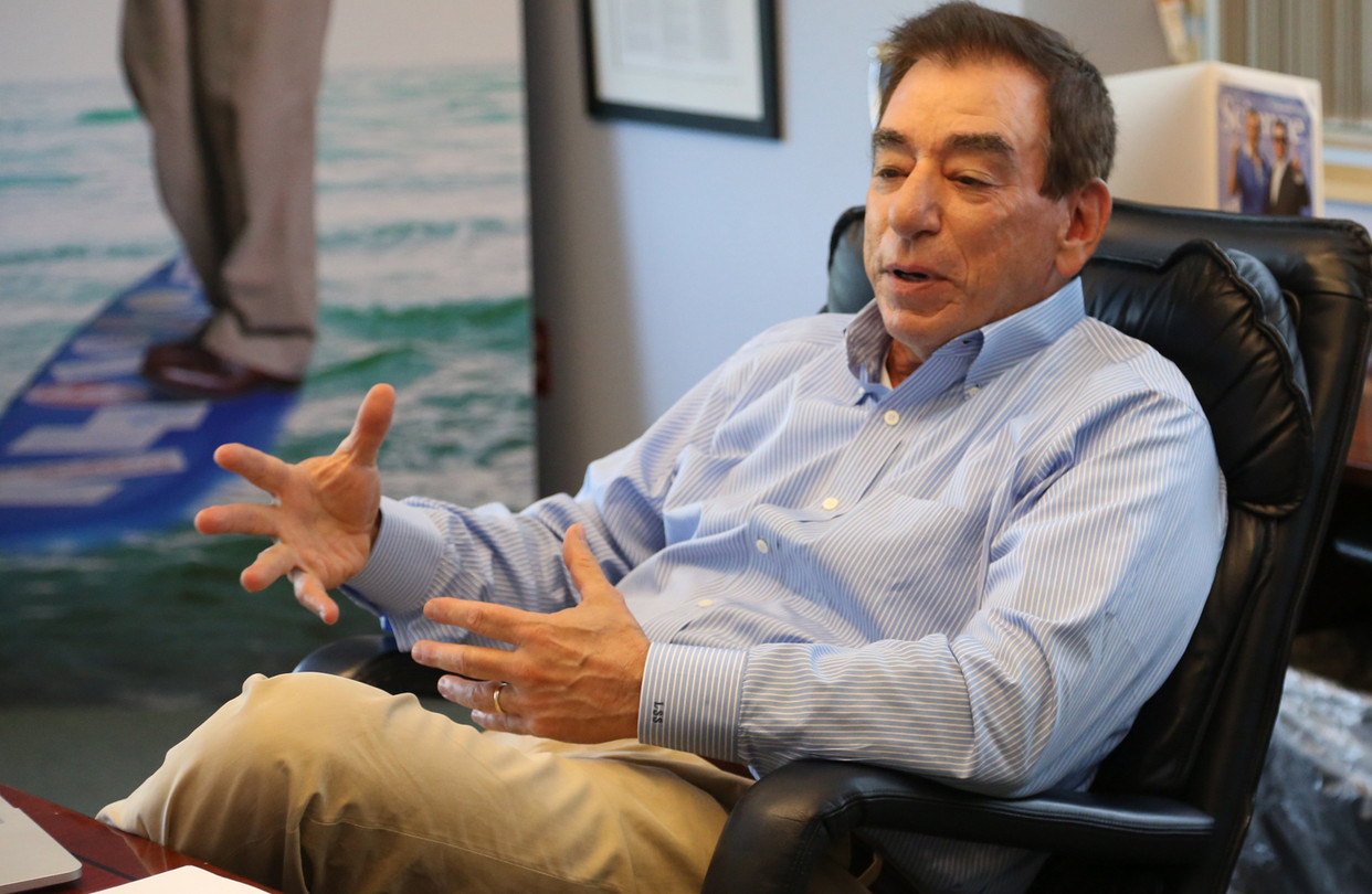 Leonard Schleifer Net Worth, Age, Height, Weight, Early Life, Career ...