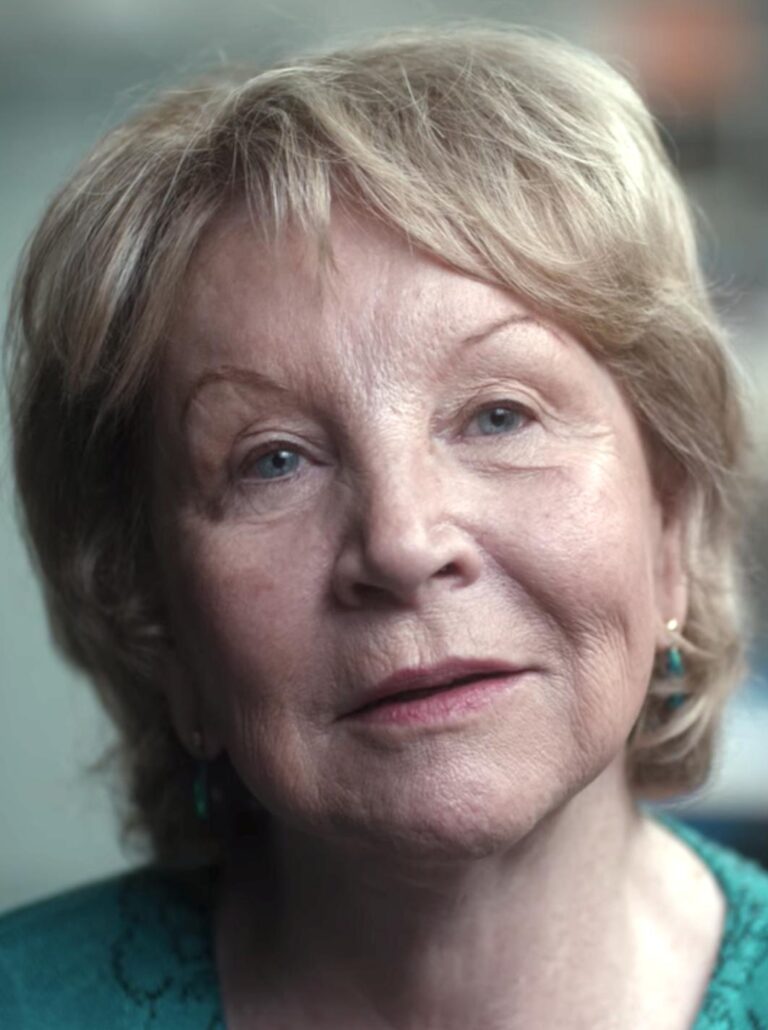 June Scobee Rodgers Net Worth, Age, Height, Weight, Early Life, Career ...