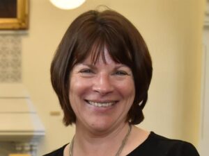 Professor Harlene Hayne Net Worth, Age, Height, Weight, Early Life ...