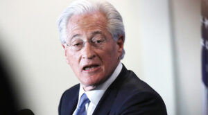 Marc Kasowitz Net Worth, Age, Height, Weight, Early Life, Career, Bio ...