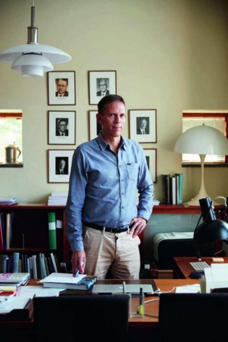 Professor Thomas Perlmann Net Worth, Age, Height, Weight, Early Life ...