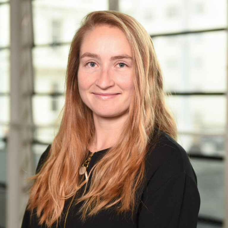 Dr. Anna Blakney Net Worth, Age, Height, Weight, Early Life, Career ...