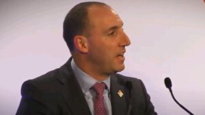 Dan Rosenfield Net Worth, Age, Height, Weight, Early Life, Career, Bio ...