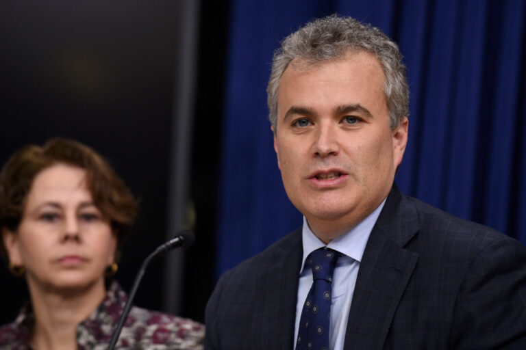 Jeff Zients Net Worth, Age, Height, Weight, Early Life, Career, Bio ...