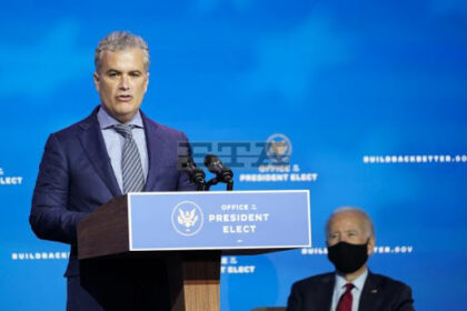 Jeff Zients Net Worth, Age, Height, Weight, Early Life, Career, Bio ...