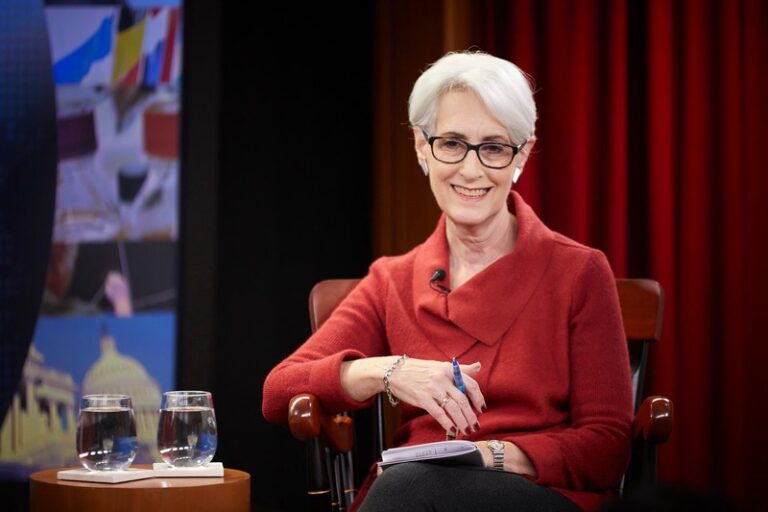 Wendy Sherman Net Worth, Age, Height, Weight, Early Life, Career ...