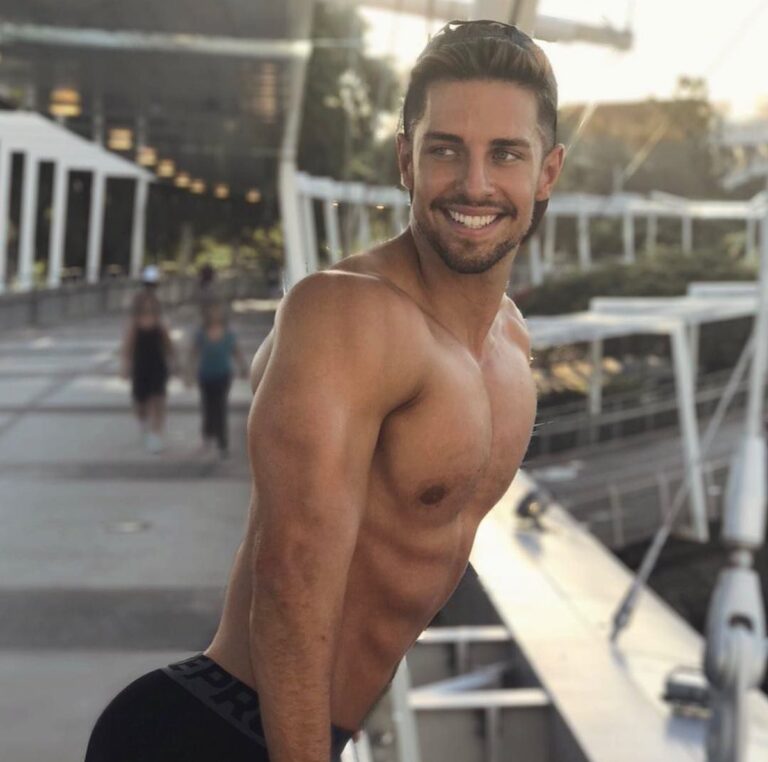 Ryan Greasley Net Worth, Age, Height, Weight, Early Life, Career ...