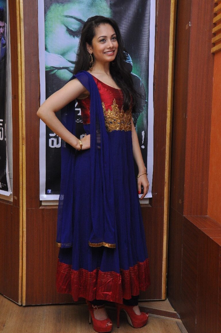 Dr. Natalie Rout Net Worth, Age, Height, Weight, Early Life, Career ...