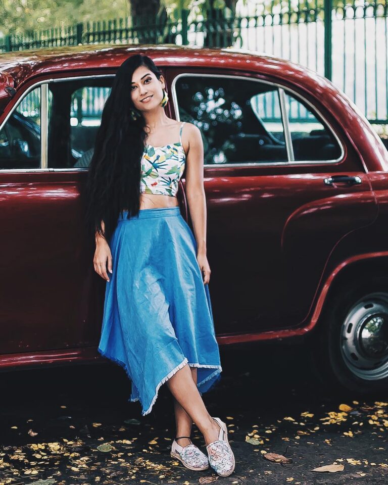 Radhika Bose Net Worth, Age, Height, Weight, Early Life, Career, Dating ...