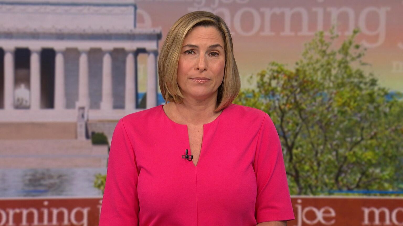 Susan Del Percio Net Worth, Age, Height, Weight, Early Life, Career ...