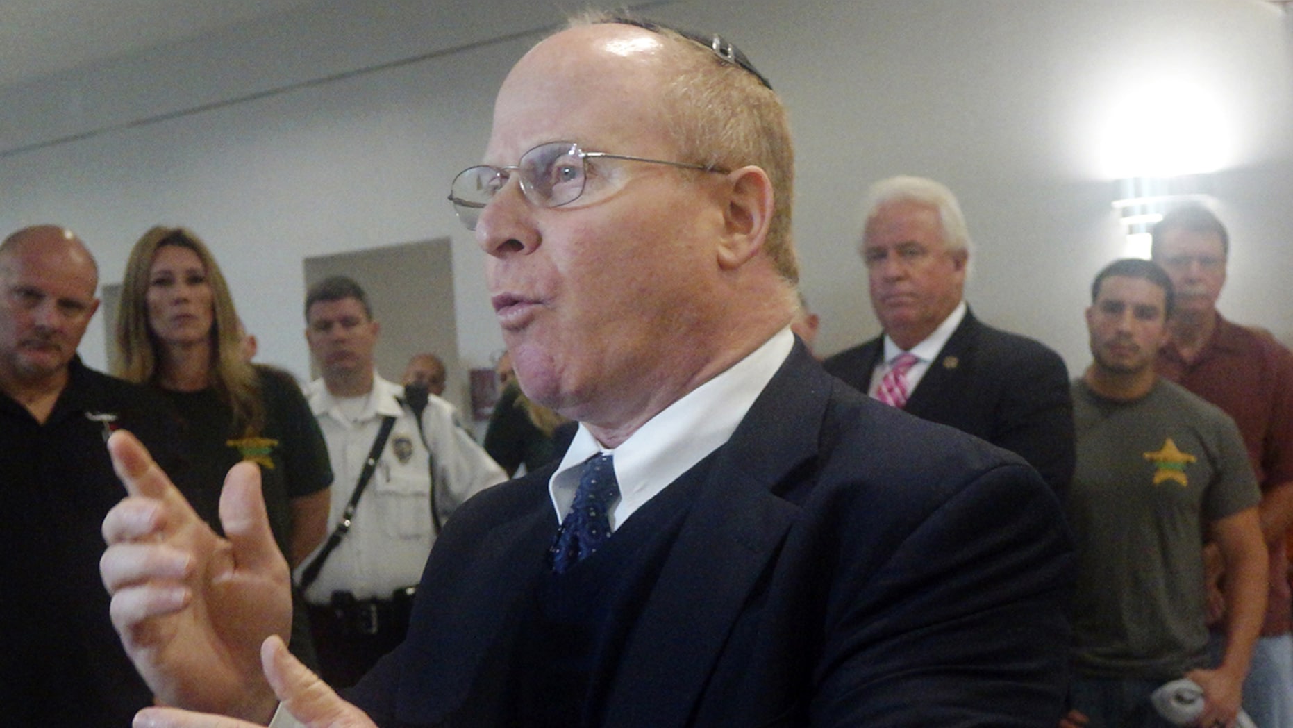 David Schoen Net Worth, Age, Height, Weight, Early Life, Career, Dating ...