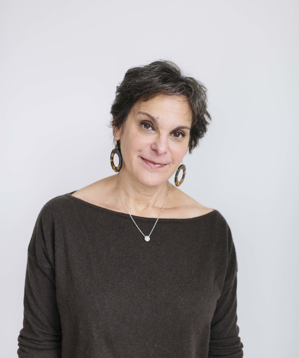 Mimi Swartz Net Worth, Age, Height, Weight, Early Life, Career, Dating ...