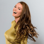 Regan Hillyer Net Worth, Age, Height, Weight, Early Life, Career ...