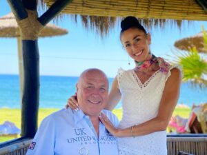 Dr. Charlie Ward Net Worth, Age, Height, Weight, Early Life, Career ...