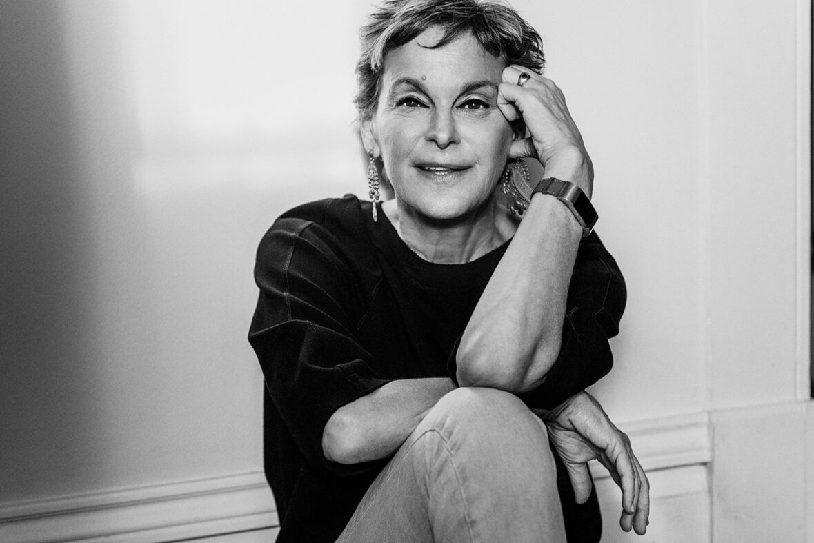 Mimi Swartz Net Worth, Age, Height, Weight, Early Life, Career, Dating ...