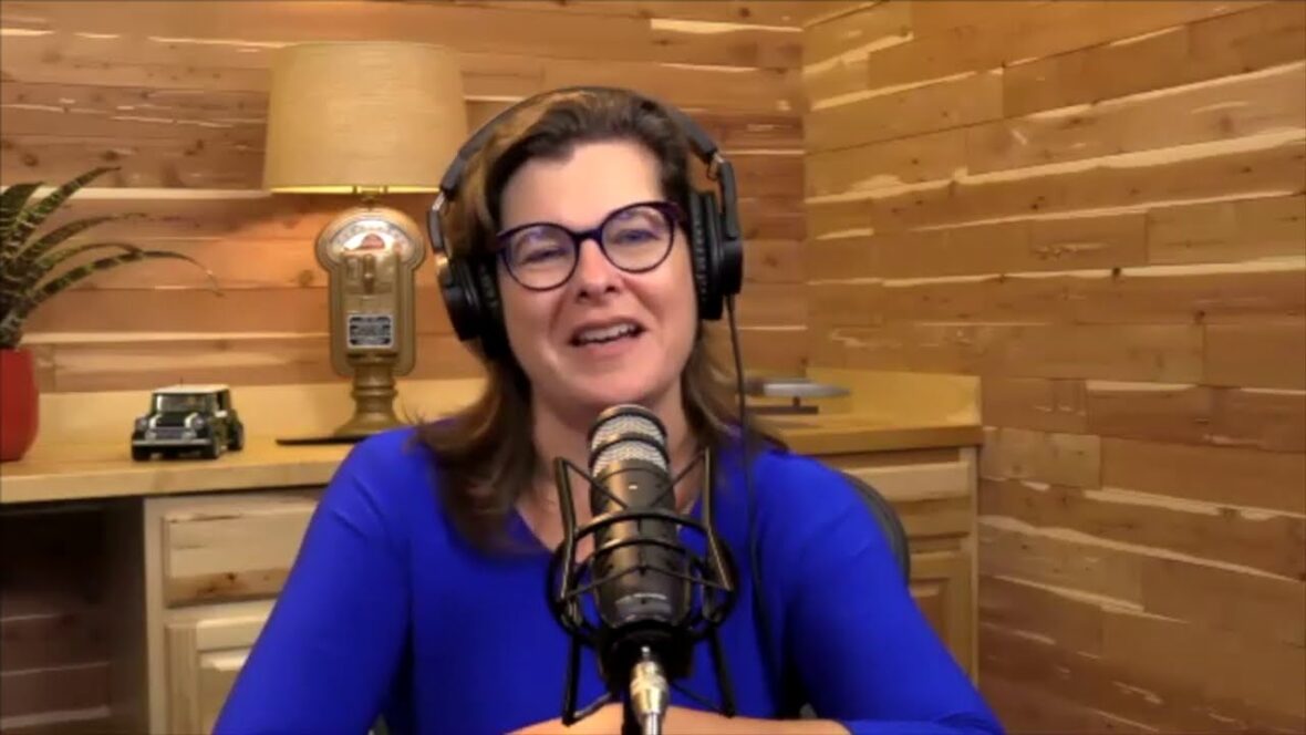 Heather Heying Net Worth, Age, Height, Weight, Early Life, Career ...