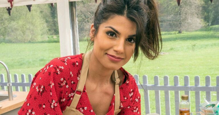 Ruby Bhogal Net Worth, Age, Height, Weight, Early Life, Career, Dating ...