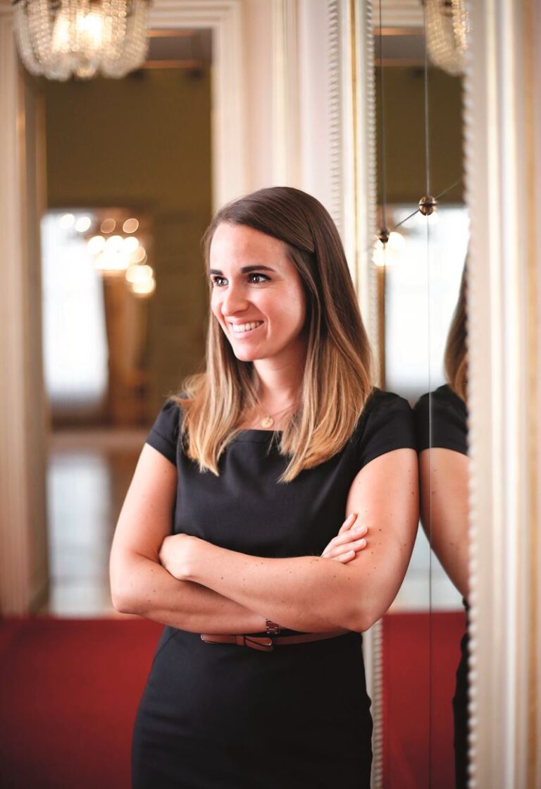 Lisa Wieser Net Worth, Age, Height, Weight, Early Life, Career, Dating ...